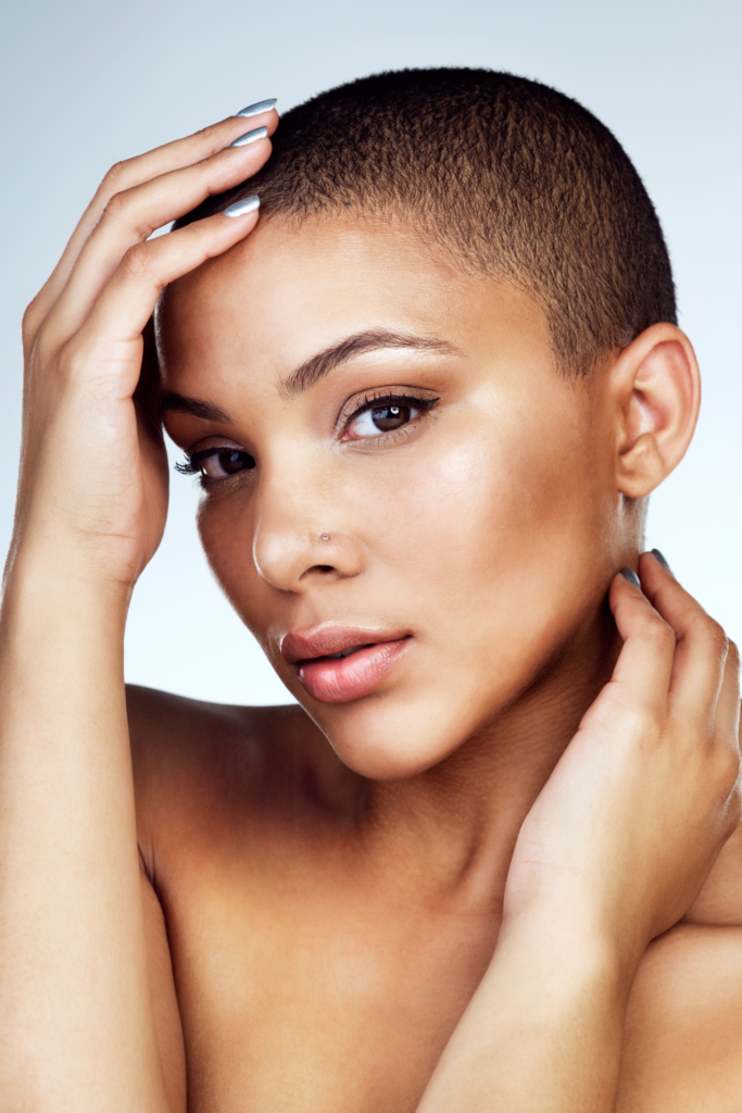 The Benefits of Wearing a Brush Cut for Women Over 40 | Obiaks